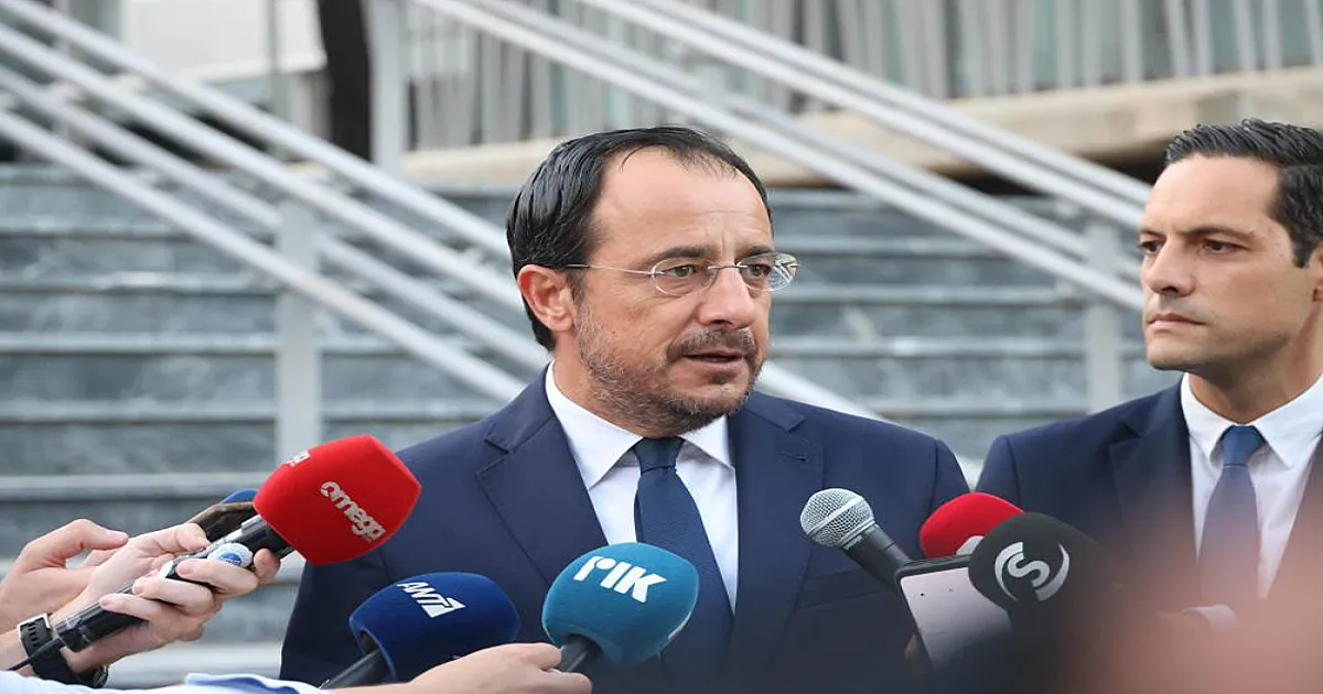 ΕΚΤΑΚΤΟ: Ο Πρ. Χριστοδουλίδης έπαυσε τον Αρχηγό και Υπαρχηγό της ...
