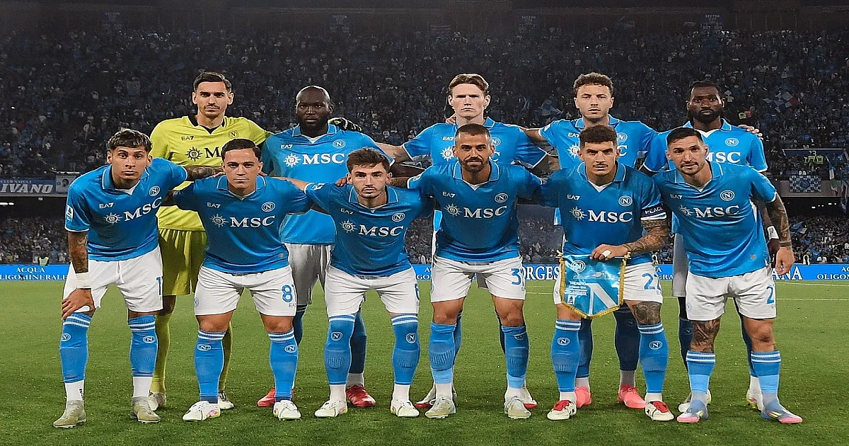 Πρωταθλήτρια Ιταλίας για 4η φορά στην Ιστορία της η Νάπολι - Γήπεδο