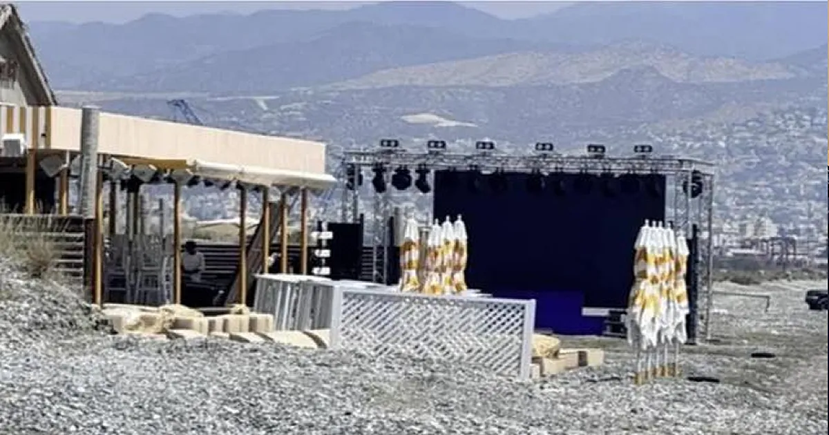 Ποιος ακούει και ποιος ενδιαφέρεται για τις παραλίες;
