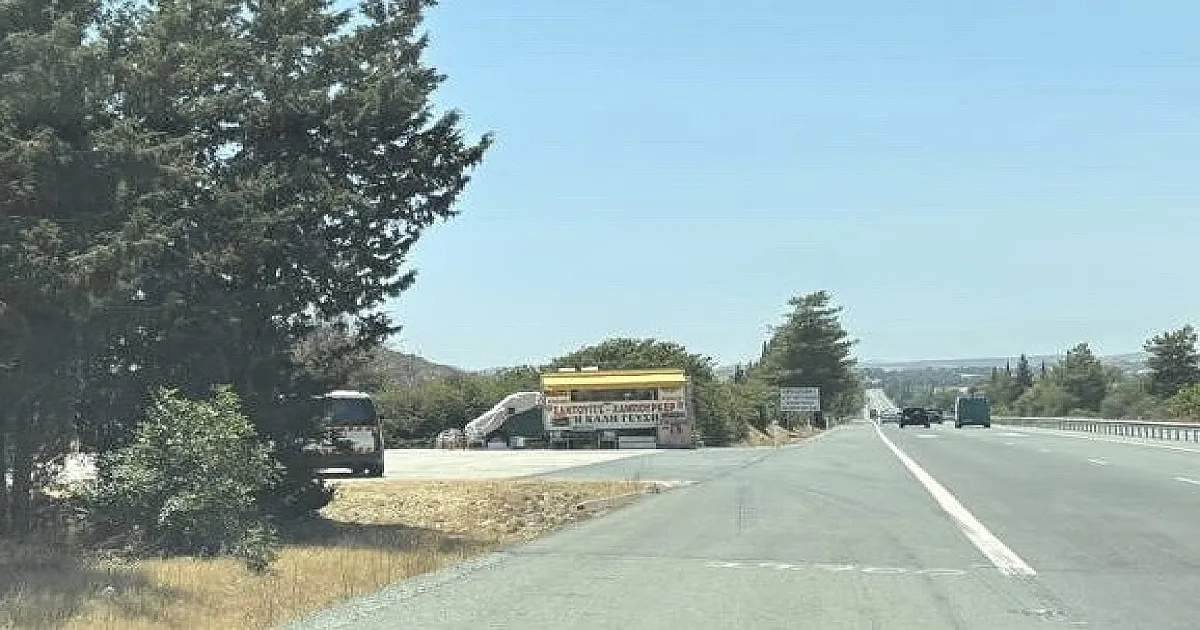 Τέλος στο κρυφτούλι με τις 20 κινητές κάμερες στους δρόμους - Η Βουλή ...