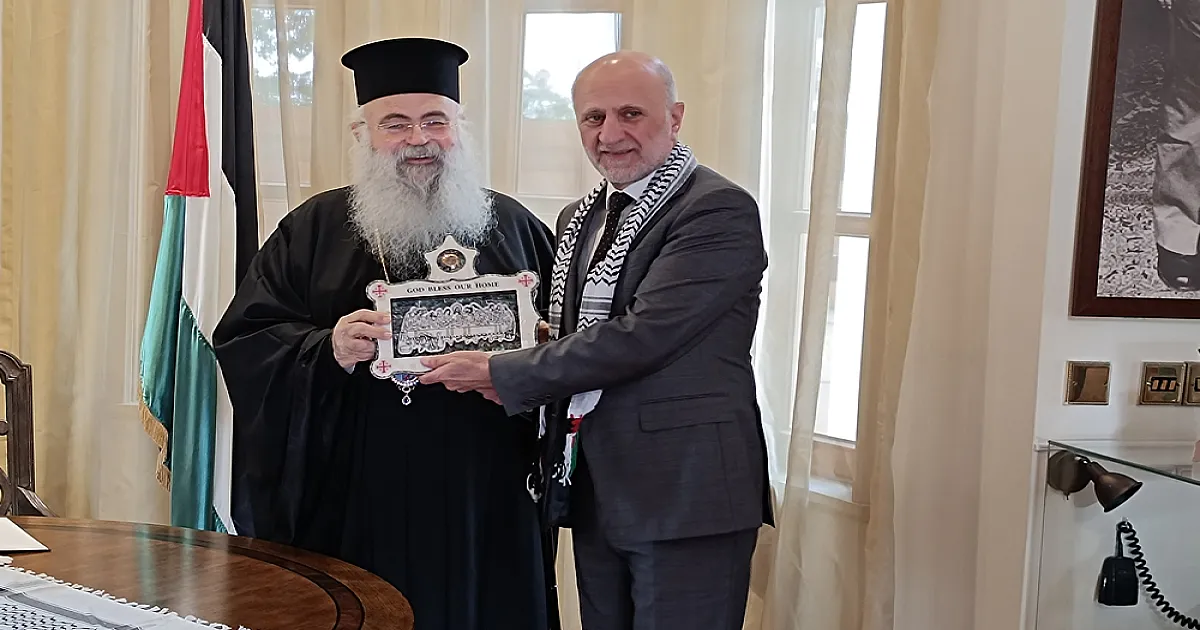 Defence Minister: 'Cyprus Favours Two-State Solution in Palestine'