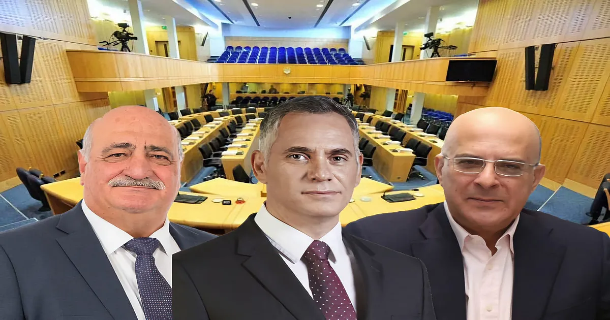 Από τη συνένωση στον εμφύλιο του Κέντρου - ΔΗΠΑ και ΕΔΕΚ στα μαχαίρια ...