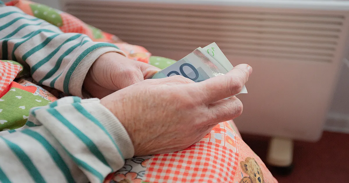 Τι αποφάσισε το Υπουργικό Συμβούλιο για επίδομα χαμηλοσυνταξιούχων