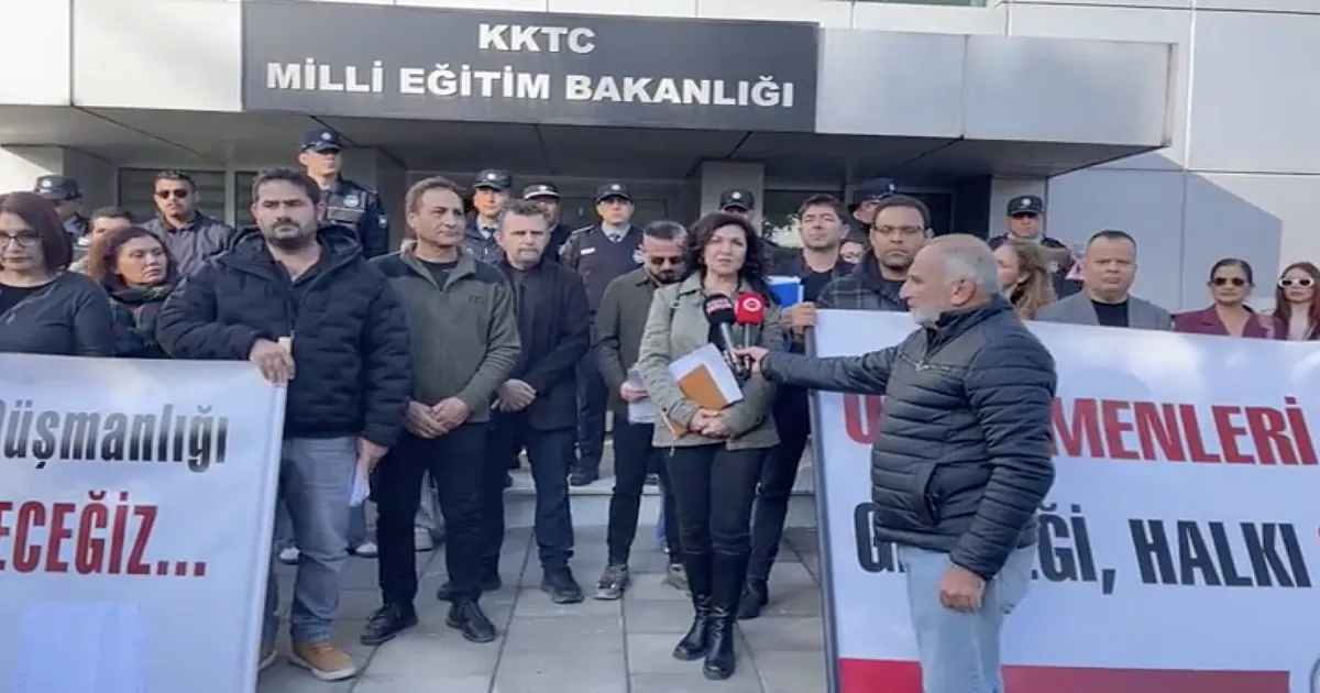 Κατεχόμενα: Στους δρόμους και πάλι οι εκπαιδευτικοί - Ζητούν το επίδομα ...