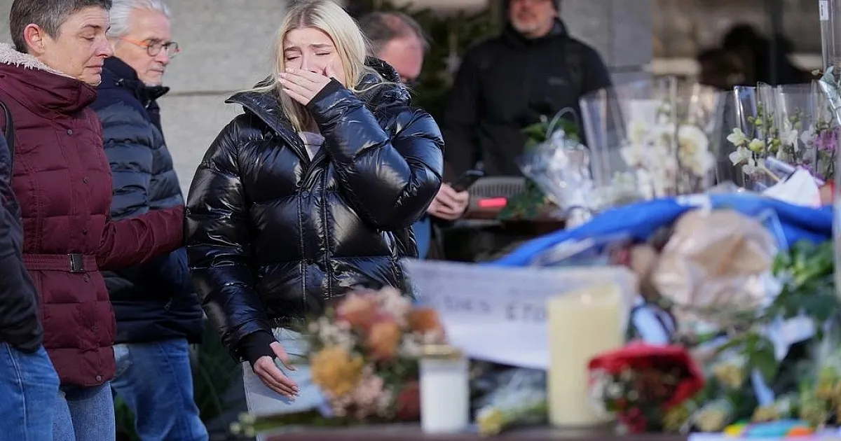 Ελβετία: Βίντεο δείχνει την ιδιοκτήτρια του μπαρ στο Crans-Montana να ...