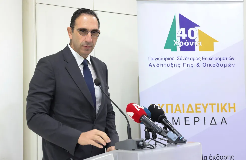 Στους 3 μήνες περιορίζεται η εξέταση και έκδοση τίτλων ιδιοκτησίας - Τι ...